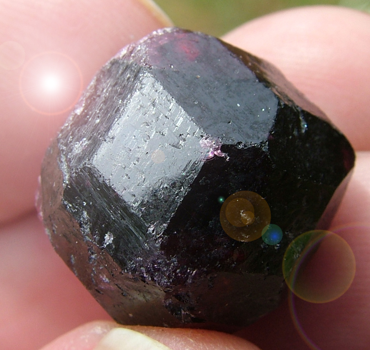 Alaska Garnet and epidote photos